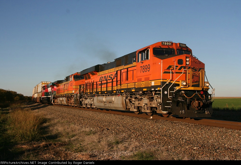 BNSF 7899
